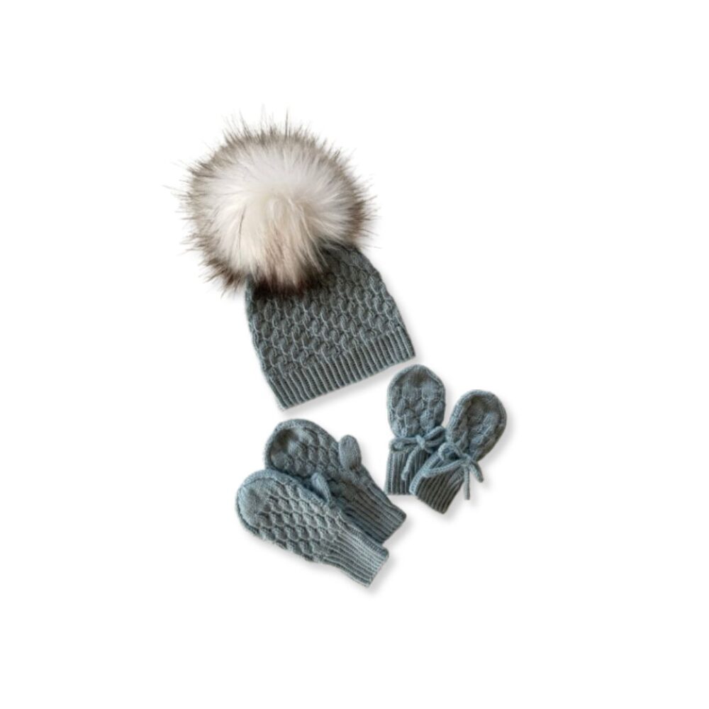 Anna og Alfred hue og vanter - Unika Strikkeopskrifter